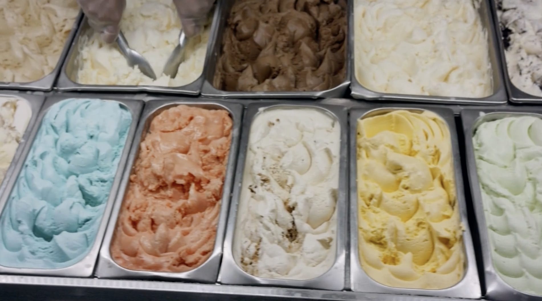 Fall Ice Cream with Rachel Davidson – Coffee With America