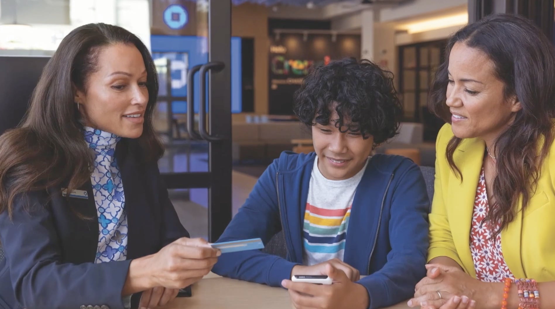 Chase Student Banking with Stephanie Humphrey – Coffee With America